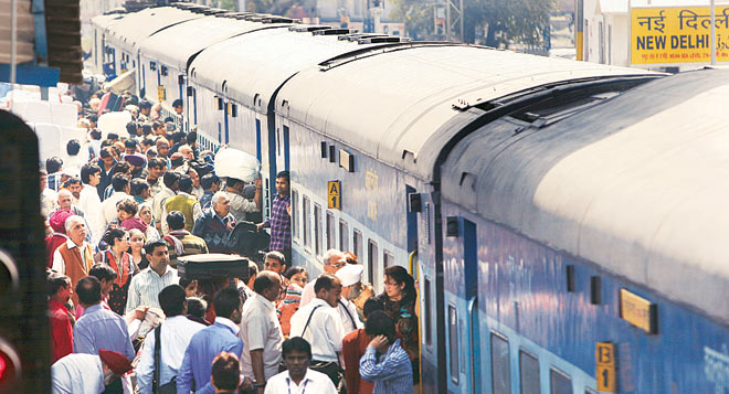 Government may announce launch of 100 trains in Rail Budget - India Today