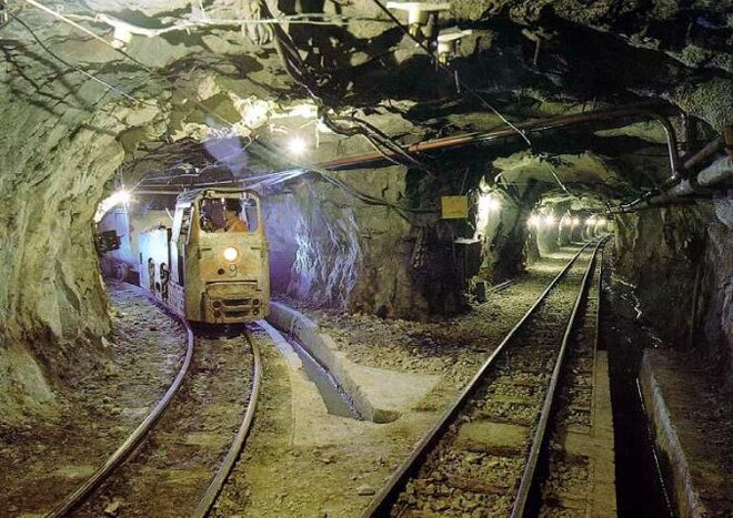 11 killed in Myanmar gold mine collapse - India Today