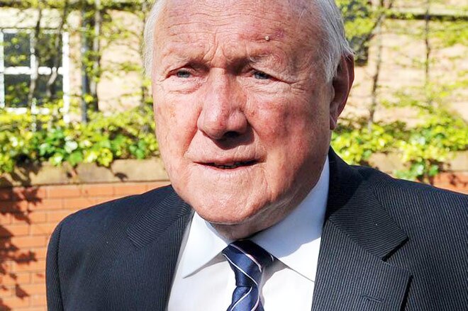 BBC sportscaster Stuart Hall admits 14 indecent assaults - India Today