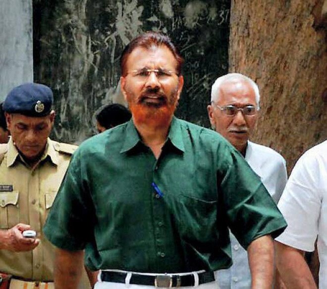 Asaram's most devout disciple is jailed Gujarat cop Vanzara - India Today