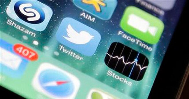 Twitter prices initial public offering at $26 per share, will raise $1. ...