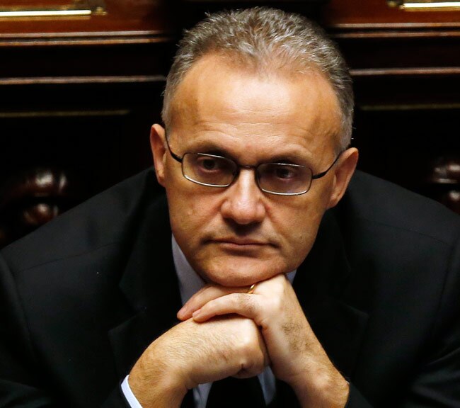 Italian Defence Minister Mario Mauro arrives in India - India Today