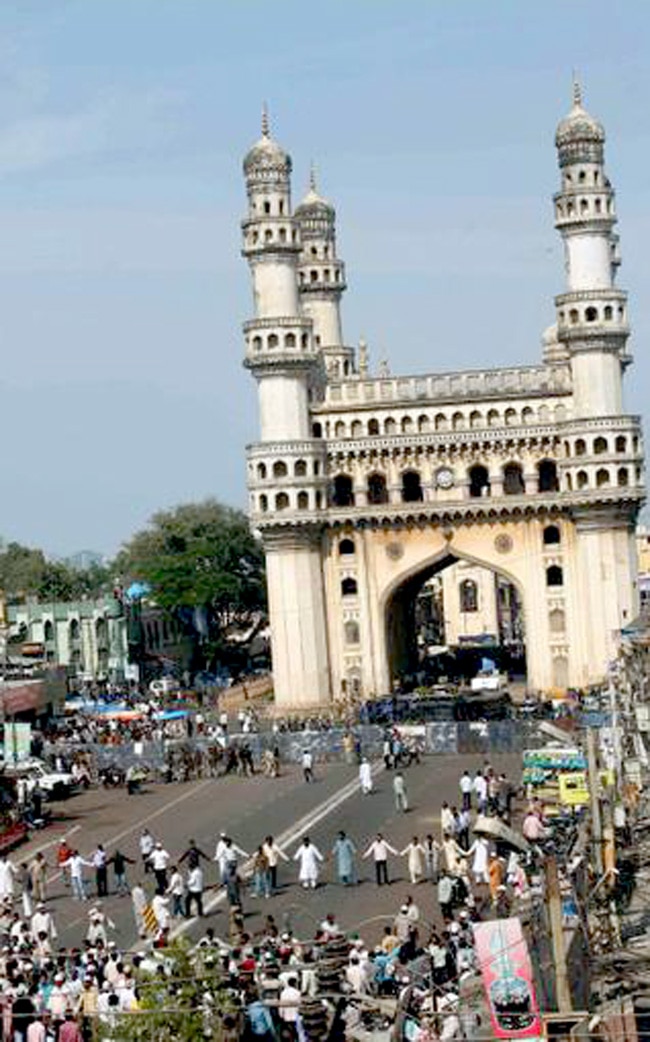 Communal clashes in Hyderabad: MIM seeks judicial probe - India Today