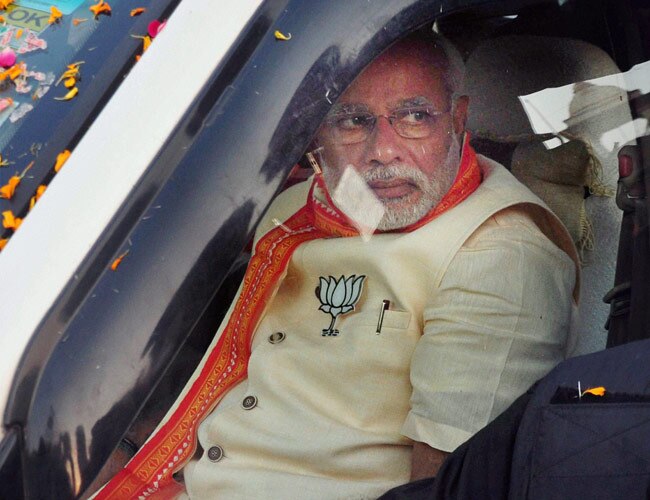 Narendra Modi, saffron swamp Varanasi, EC gets the stick - India Today