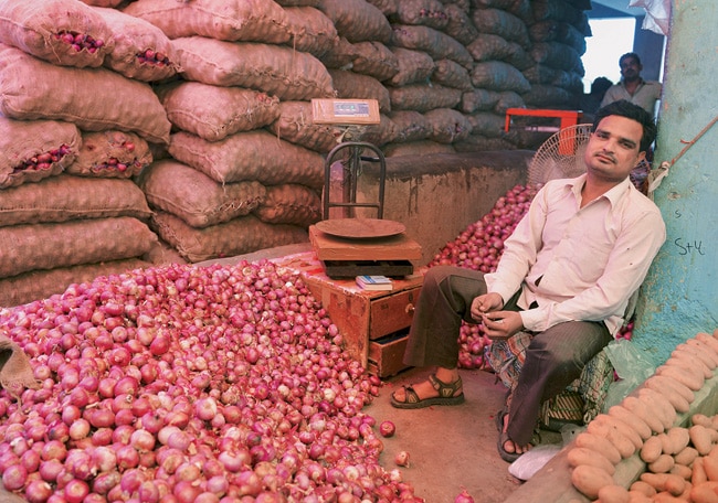 Onion prices may go up after strike in Nashik market - India Today
