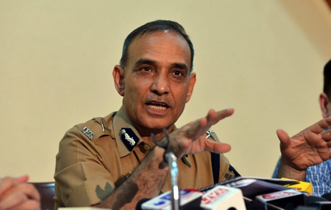 Sex Racket Busted In Flat Owned By Mp India Today