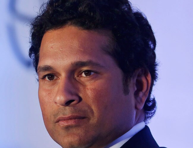 Sachin reaches out to J&K flood victims - India Today