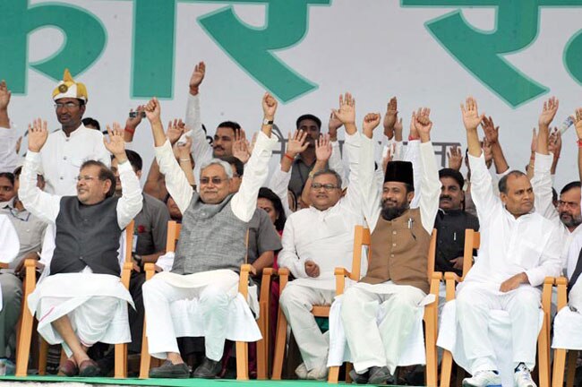 Janata Parivar merger only on national level: Sharad Yadav - India Today