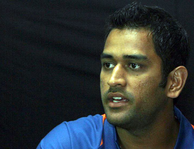 Watch: What is the one thing Dhoni is asking Indians for? - India Today