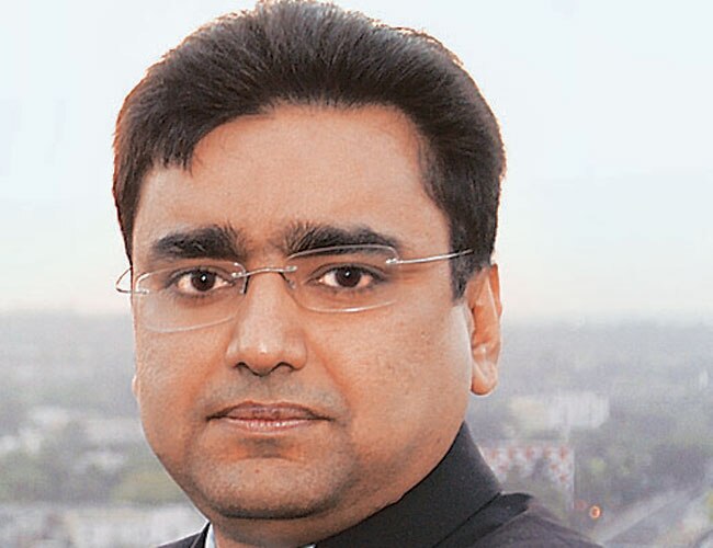 Court summons chief of major real estate firm for tax evasion - India Today