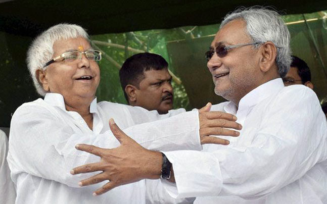BJP attacks Lalu, Nitish for insulting JP - India Today