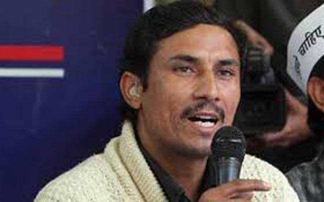 AAP MLA booked for thrashing municipal council official - India Today