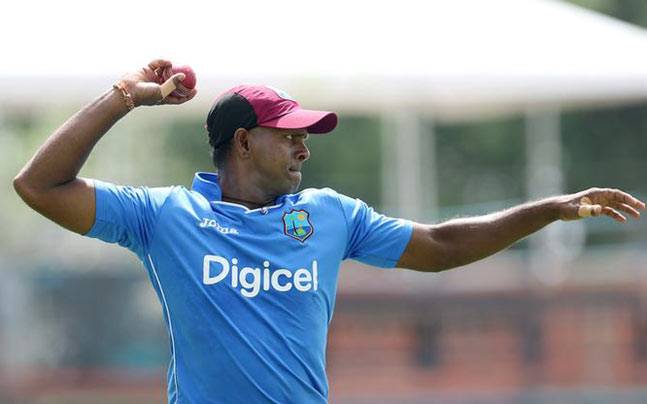 Windies batting legend Chanderpaul receives Icon Award - India Today
