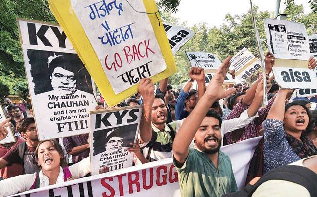 FTII protesters call off their 18-day-old hunger strike - India Today