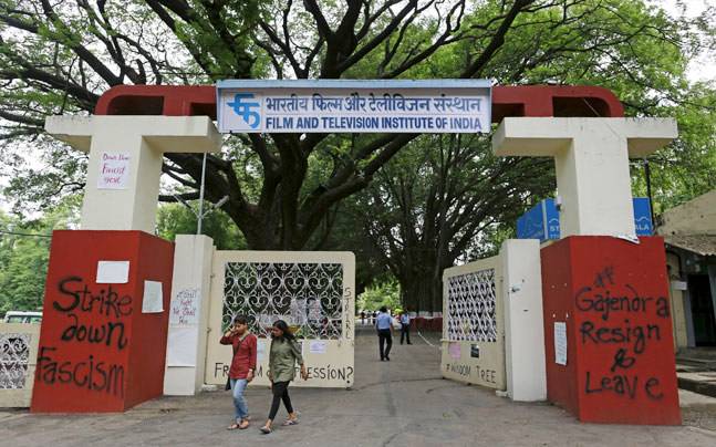 FTII row: Govt ready for final meeting, students end hunger strike ...