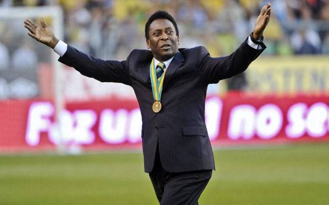 Brazilian football legend Pele chooses Arsenal over rivals Chelsea ...