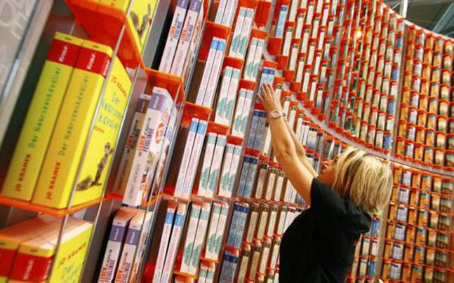 How to ban a book: Here's what you can learn about it on Banned Books ...