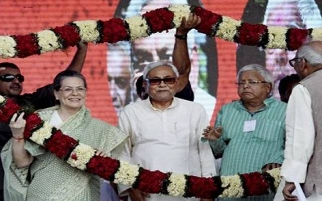 Bihar election: Why Lalu and Sonia will campaign alag, alag - India Today