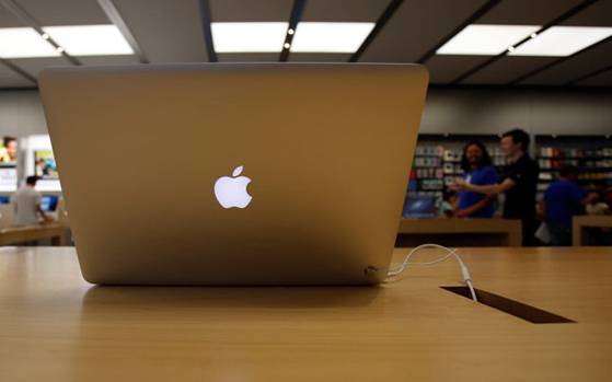 Hey RAM, Apple again ignores MacBook Air users - India Today