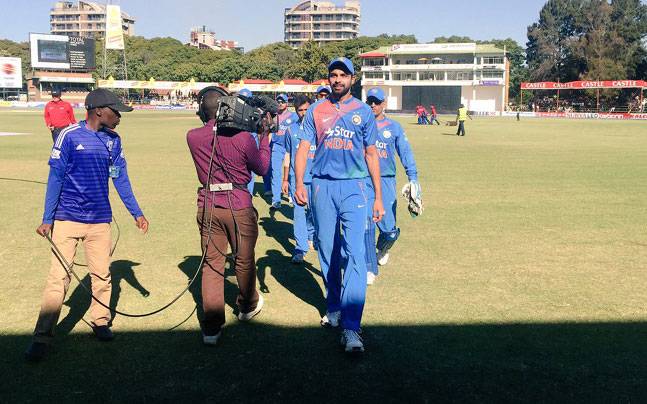 Barinder Sran smashes records on T20 International debut - India Today