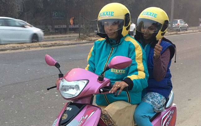 Govt launches CNG two-wheelers in New Delhi to curb air pollution ...