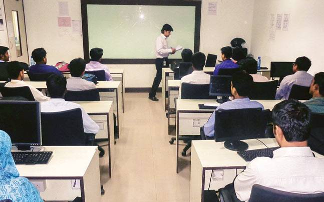 IIT professors offer classes to engineering aspirants via 4 DTH ...