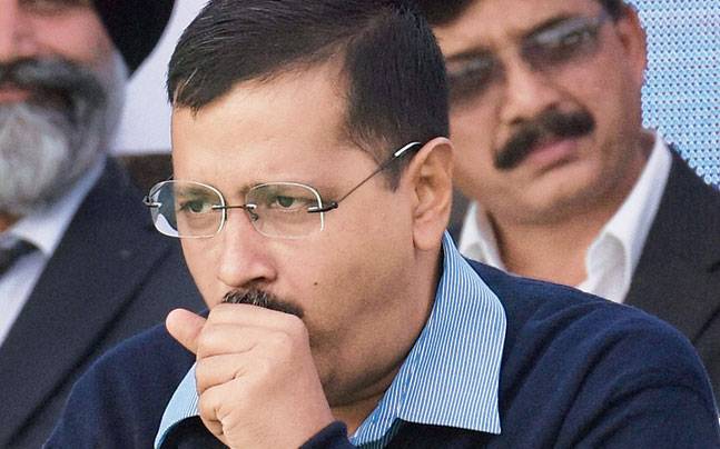 Kejriwal returns to Delhi after throat surgery - India Today