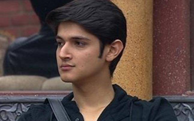 Rohan Mehra's father gives befitting reply to Om Swami for his ...