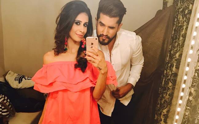Kishwer Merchantt aka "Future Mrs Rai" looked pretty in pink at her ...