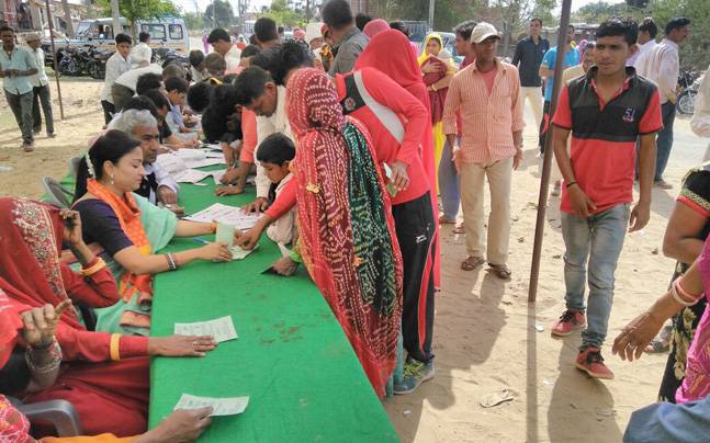 Rajasthan village holds polling on alcohol ban issue - Rajasthan News | India Today