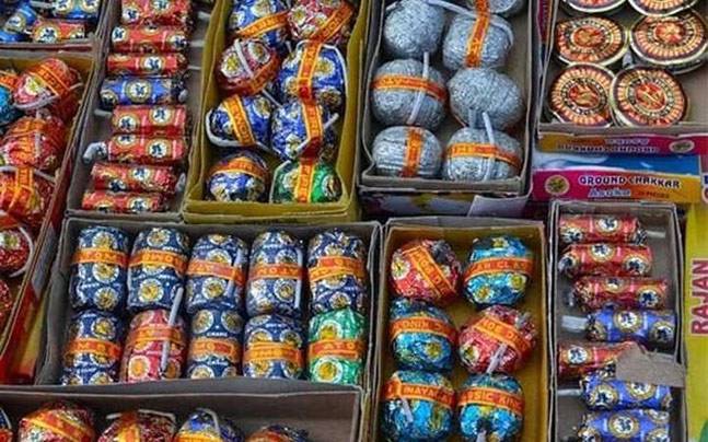 Delhi: 5 containers of firecrackers imported from China seized ...