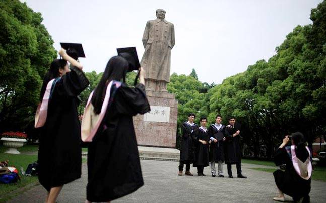 University offers Karnataka minister honorary doctorate for Rs 1.75 ...