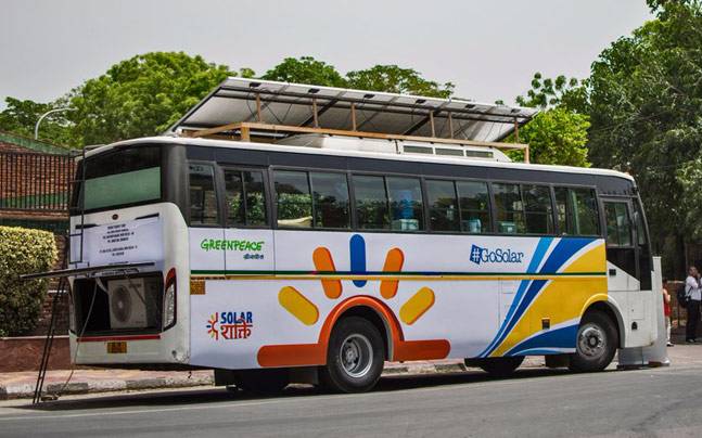 Delhi makes way for Solar Comet bus, starts 20-day trip - India Today