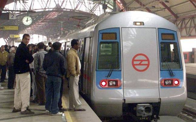 Now buy token, recharge your Delhi metro card with Bharat QR code ...
