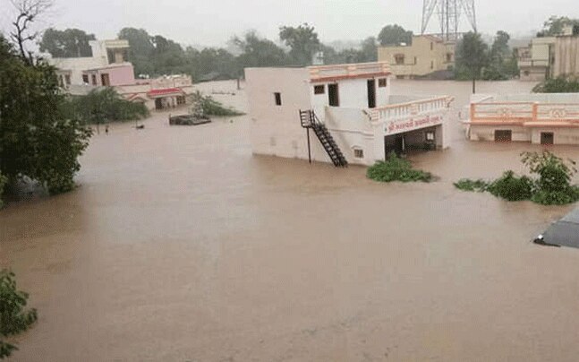 25,000 evacuated as massive flooding prompts high alert across Gujarat ...