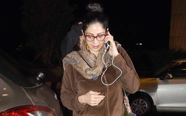 Sridevi in a velvet sweat-suit is the worst thing you'll see today ...