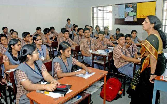 Last opportunity for untrained teachers to acquire training; HRD ...