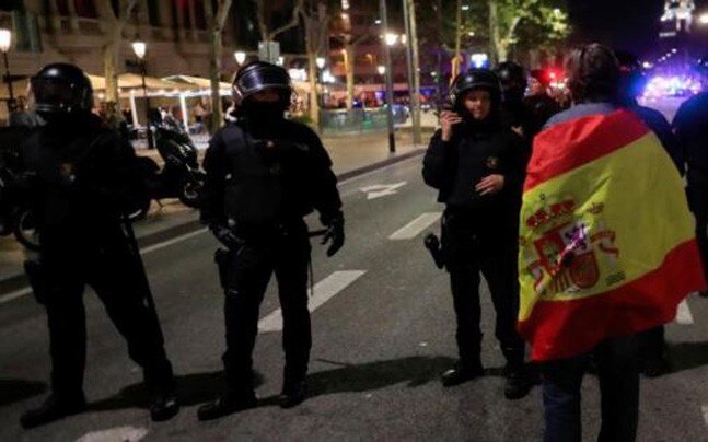 Catalan police call for neutrality as Spain exerts control - India Today