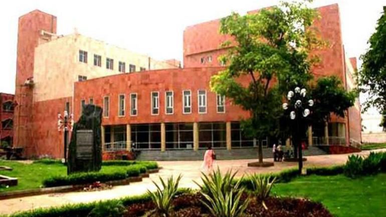 Jamia switches to solar power - India Today