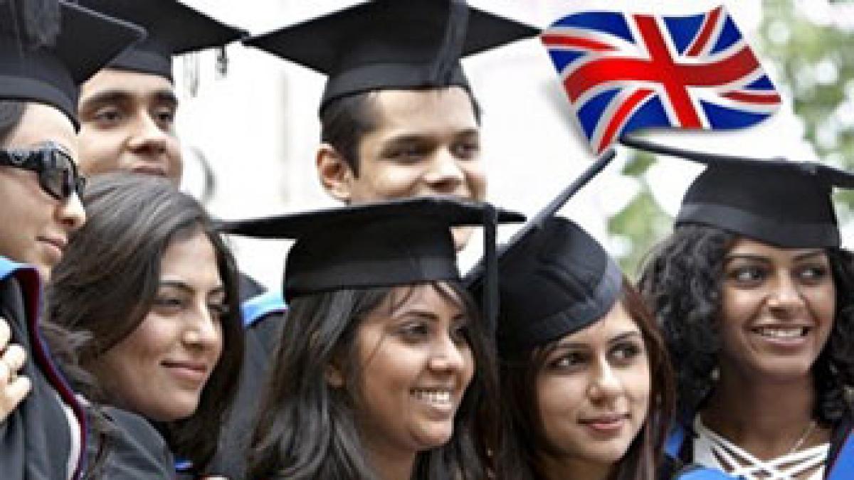 More than 50% Indians graduating from UK earn above average: Report ...