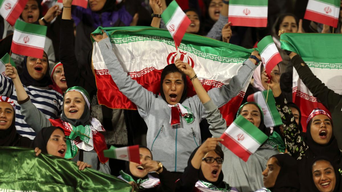 Fifa Orders Iran To Allow Women Free Access To Football Stadiums