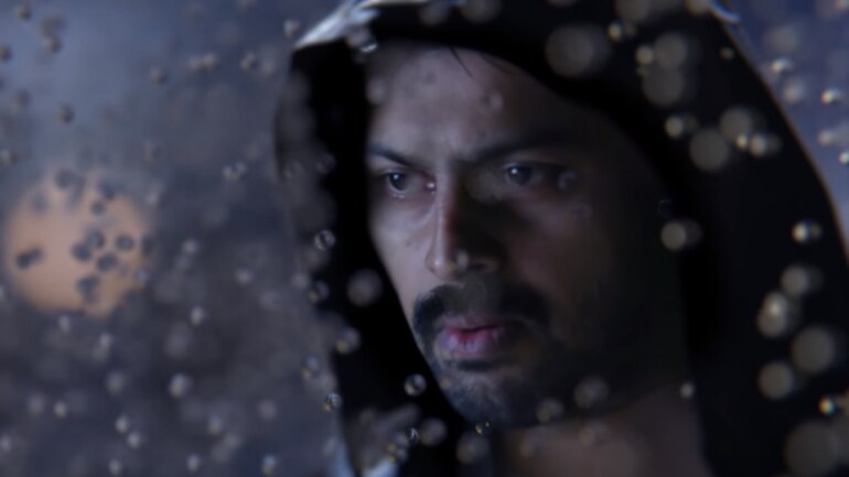 Dhanush unveils teaser of Srikanth and Lakshmi Raai film Mirugaa. Seen ...