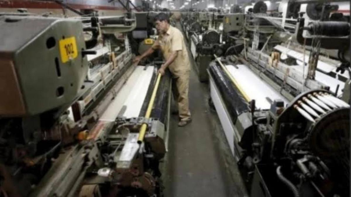 Core sector growth recovers to 1.3% in December - India Today