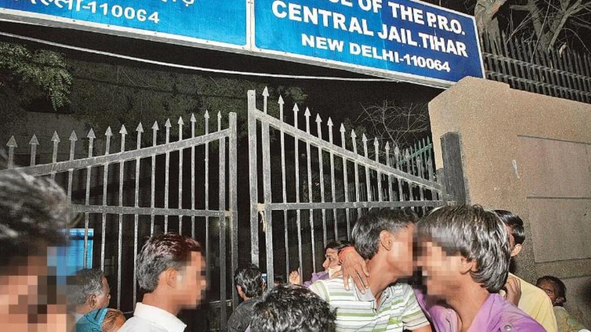 Coronavirus: India's packed prisons raise Covid-19 alarm - India Today