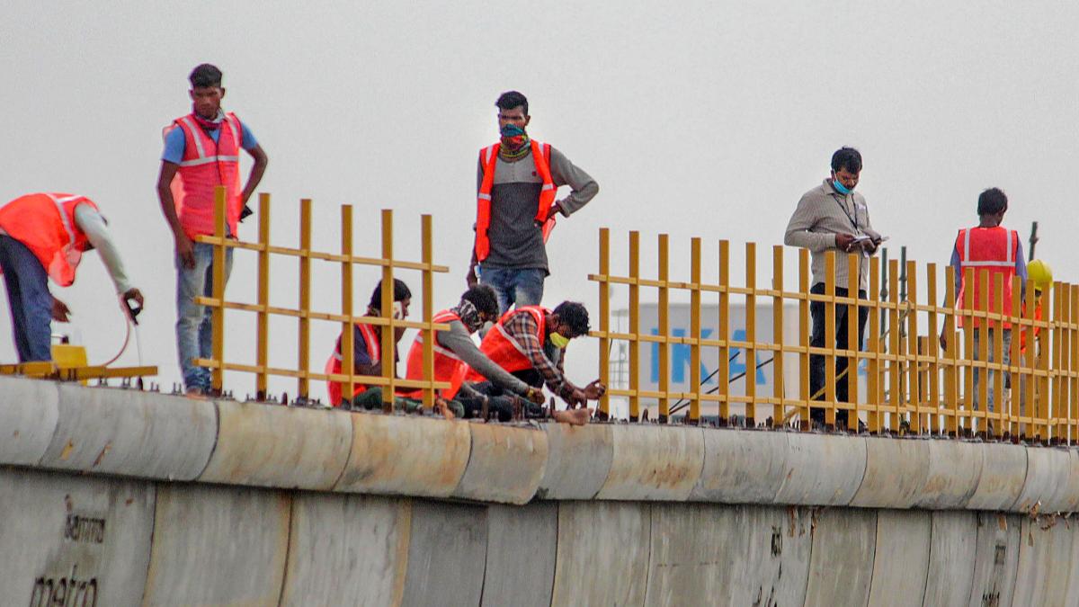 Bengaluru: Namma Metro workers demand pending wages to go back to hometowns