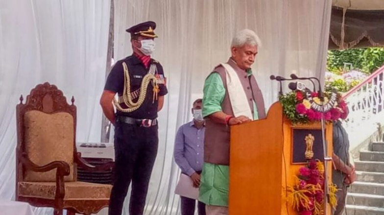Lt Governor Manoj Sinha congratulates JEE Main toppers from J&K - India ...