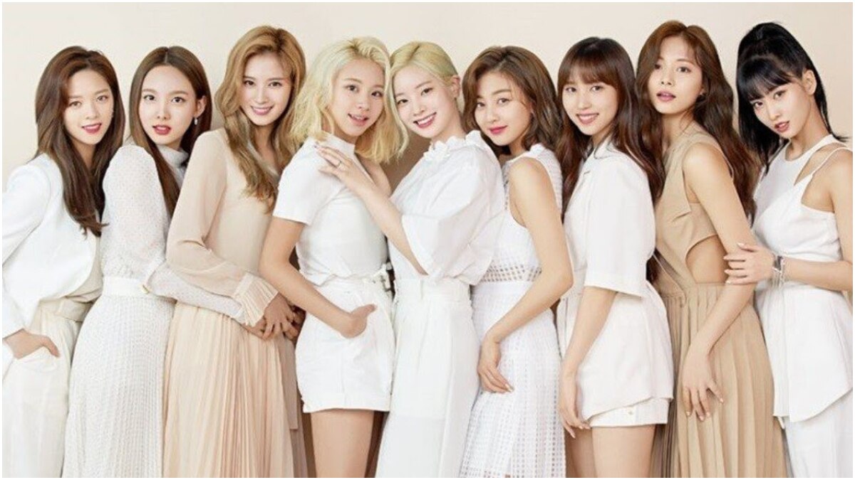 K pop Group TWICE Members Renew Their Contracts With JYP Entertainment K pop Group TWICE Members Renew Their Contracts With JYP Entertainment