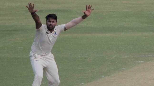 New Zealand A vs India A: Mukesh Kumar, Joe Carter star on opening day ...