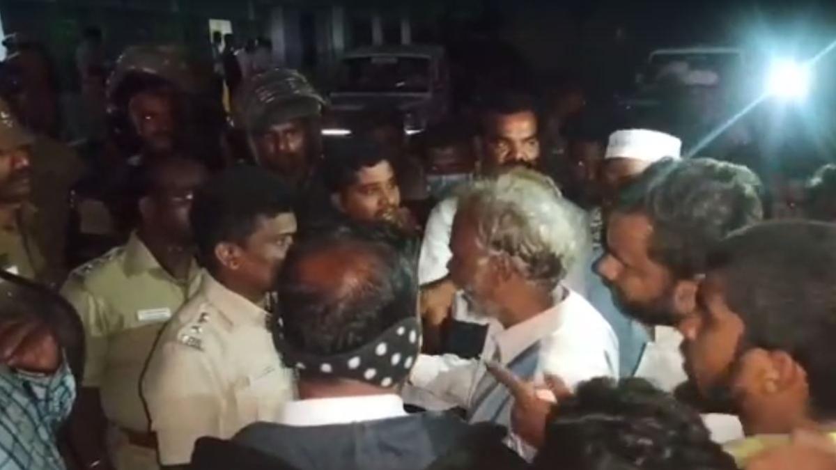 Riot during bull chasing event in Tamil Nadu results in death of 19-yr ...