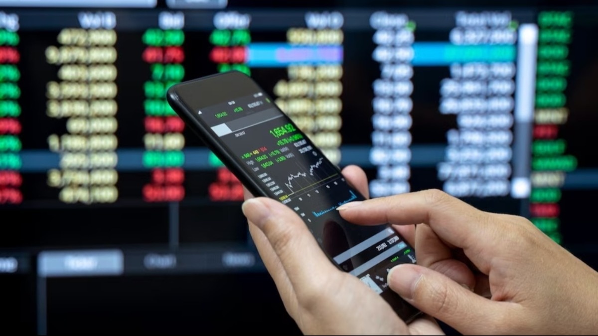 Sensex, Nifty end higher as financial stocks gain; Dr Reddy’s up nearly ...